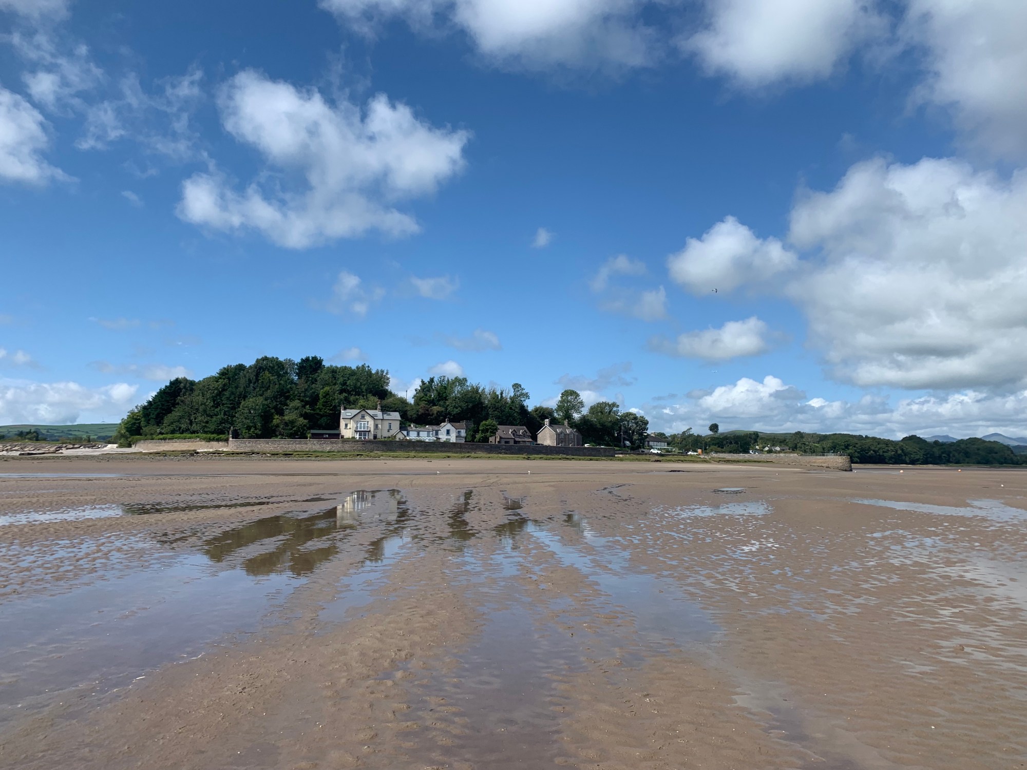 Crossing the Sands of Morecambe Bay | Guide-over-Sands Trust Walks ...
